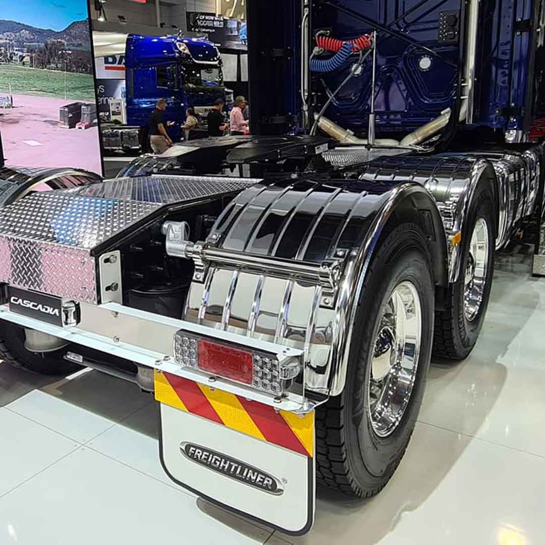 LELOX / AUSTRALIAN MADE TRUCK MUDGUARDS